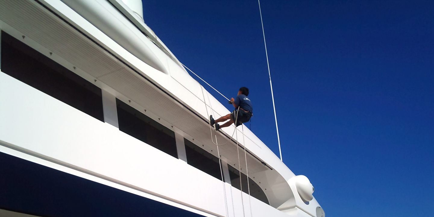 Access Rail System Greatly Reduces Risk from Falls | Harken Safety & Rescue